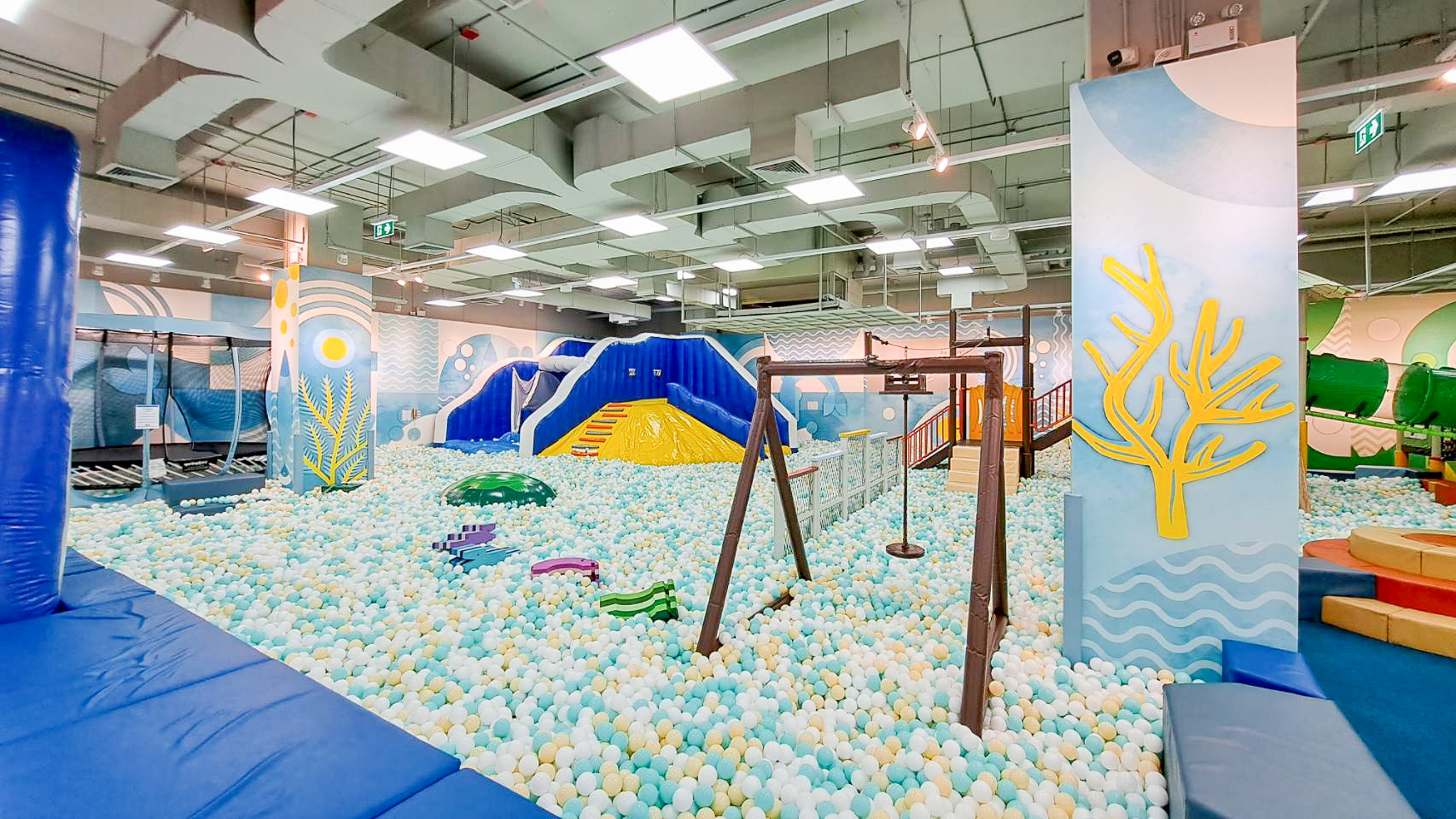 Central Si Racha - Aeon Fantasy (Thailand)